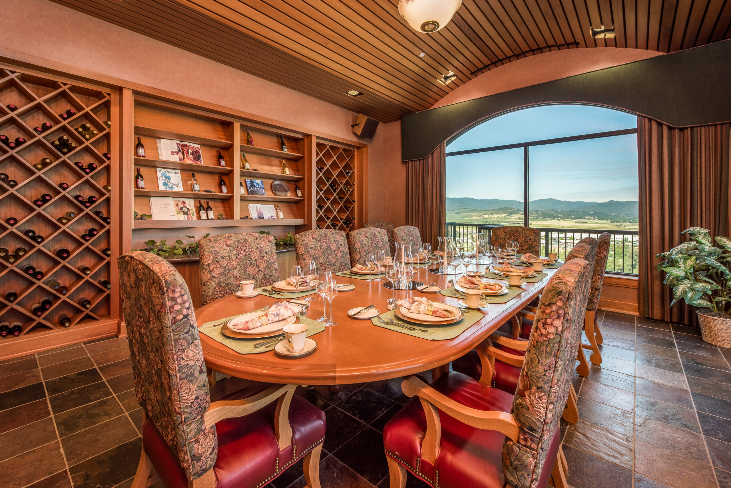 Dining - Rogue Valley Manor